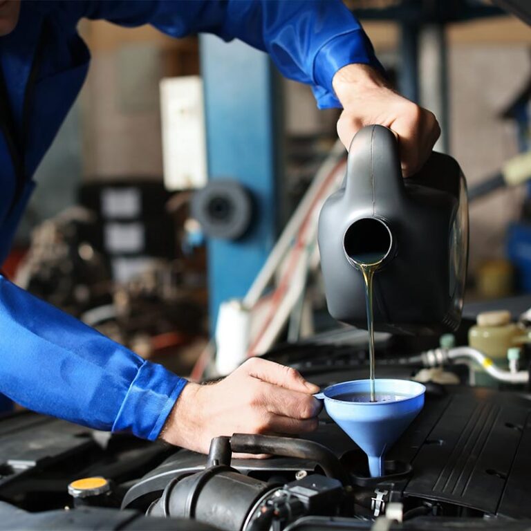 Planet Oil Change & Car Care Services in Roseville, MI